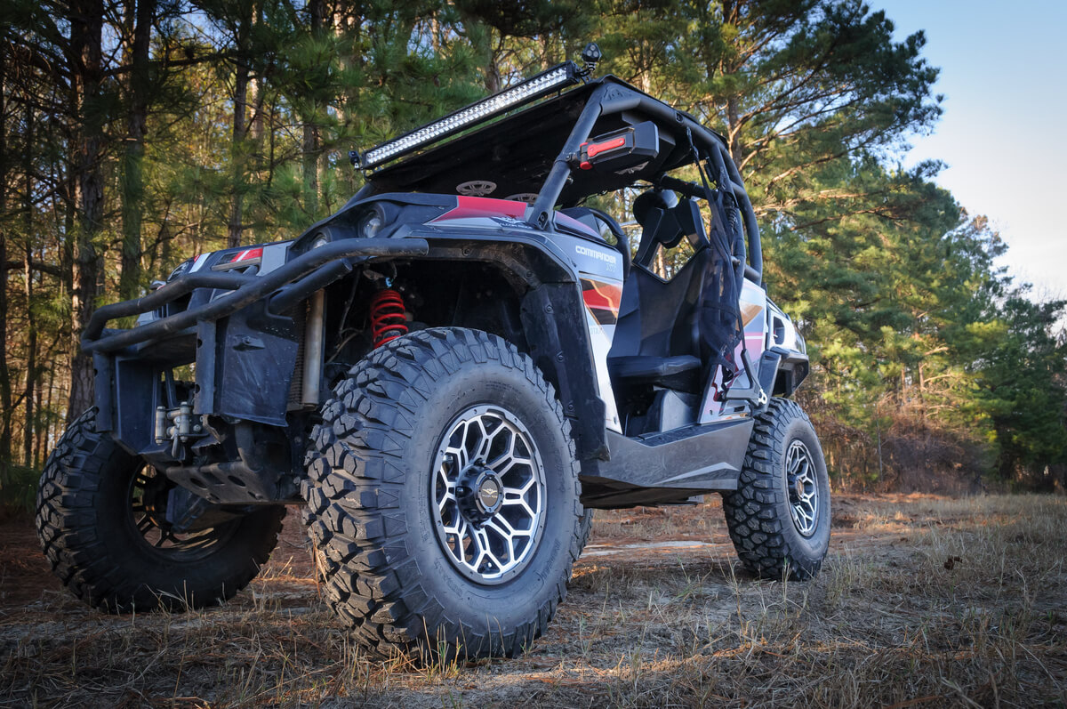 Can-Am vs. Polaris: Pros and Cons | High Lifter - High Lifter Blog